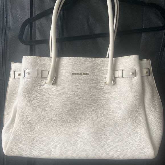 Michael Kors | Bags | Michael Kors White Handbag | Poshmark